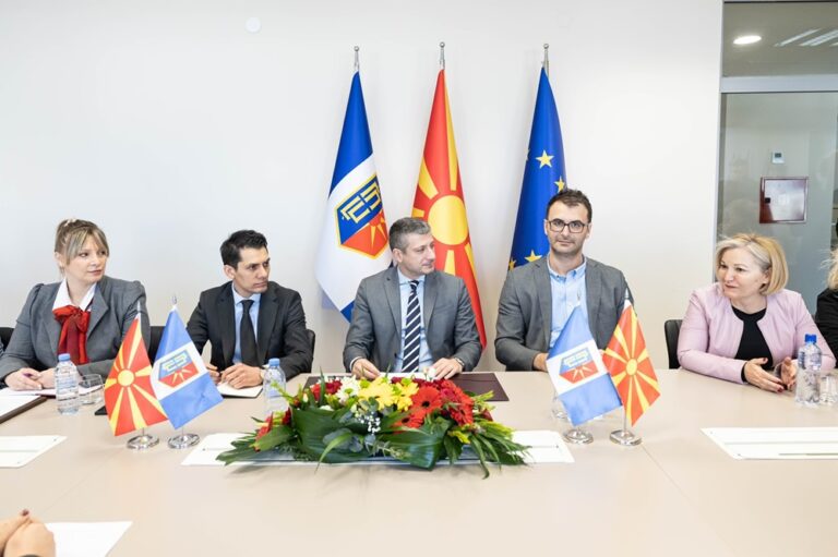 Perinski në Gjorçe Petrov: Vazhdojmë me zhvillim të balancuar të gjithë ...